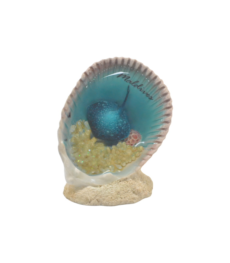 SHELL STAND, WITH STING RAY, RESIN – Misraab Trading Pvt Ltd